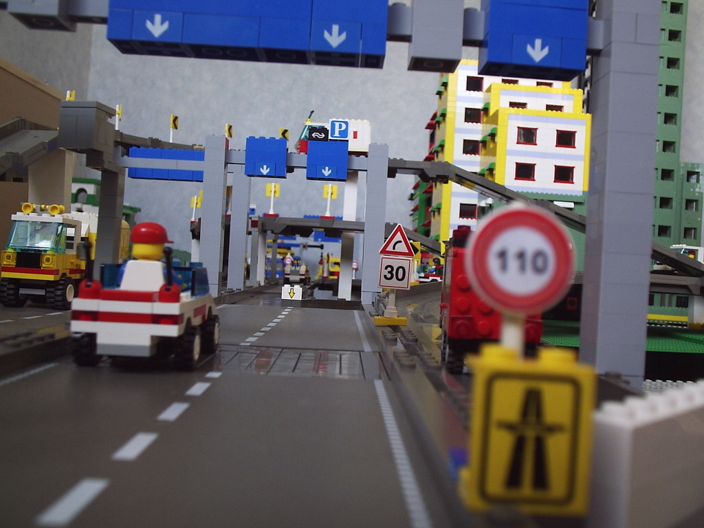 LEGO Motorway – Terra Gaia | Amar Nanda